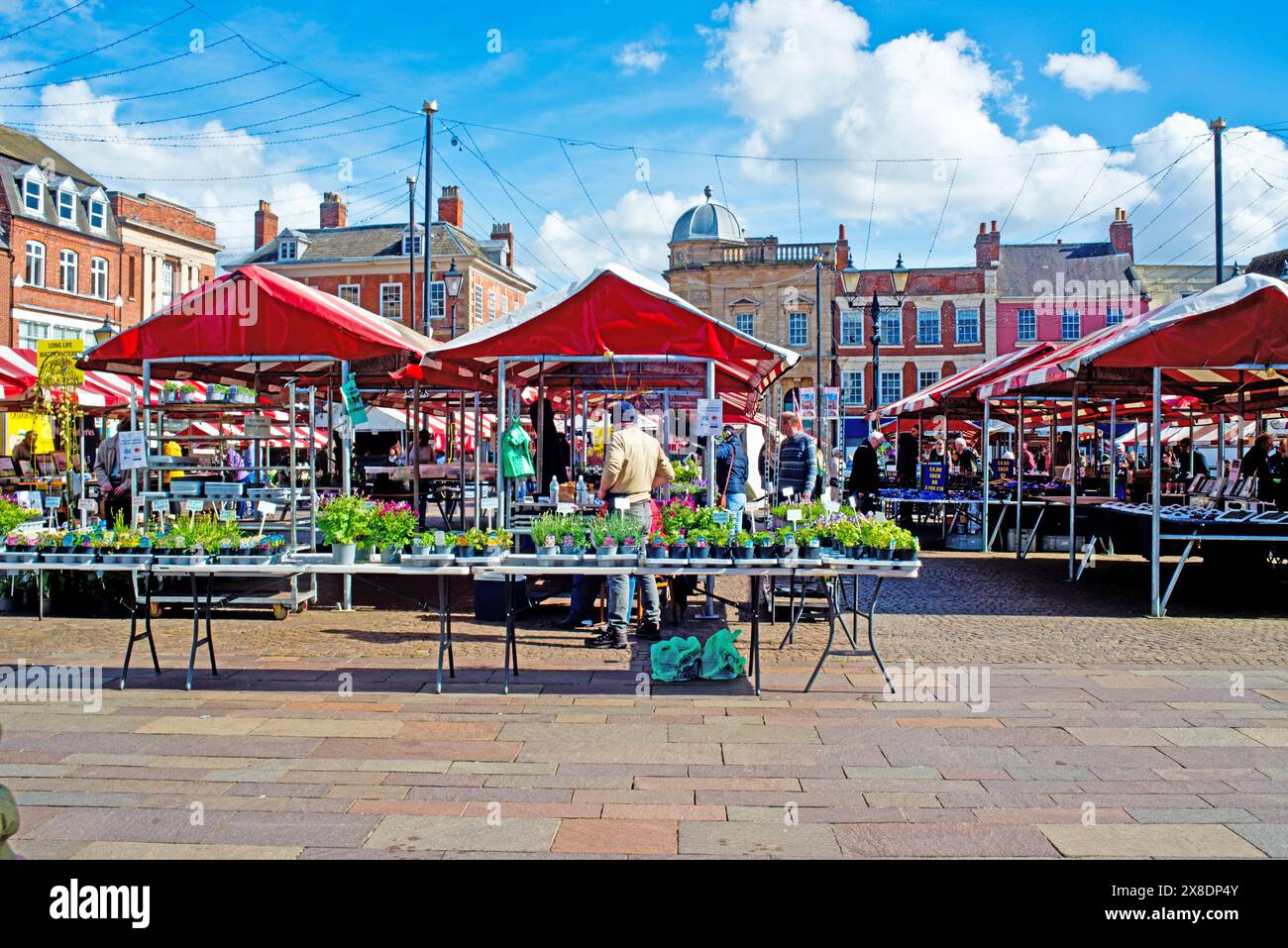 Market Place, Newark on Trent, Nottinghamshire, England Stock Photo - Alamy