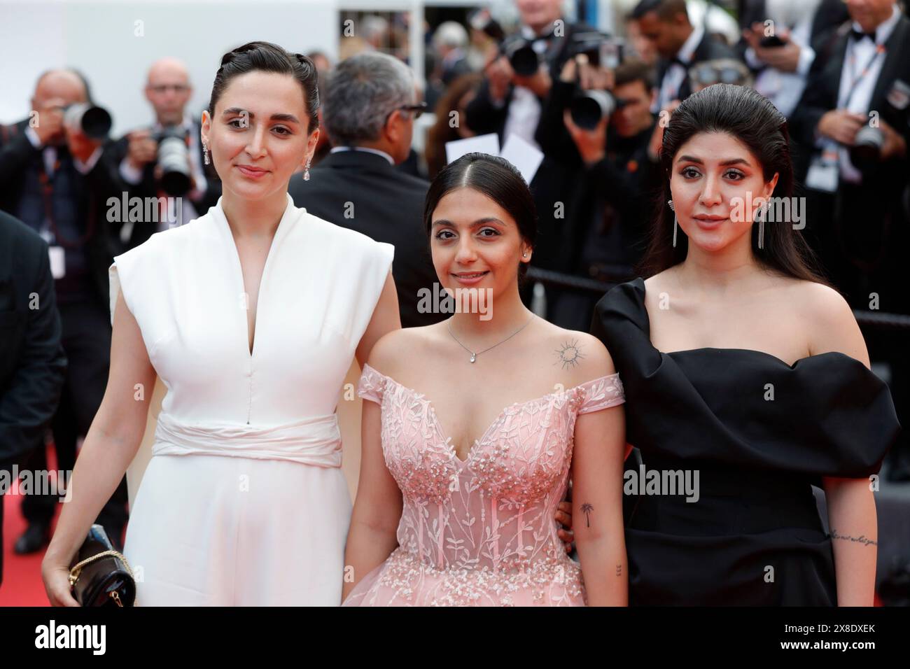 CANNES, FRANCE - MAY 24:(L-C) Mahsa Rostami, Soheila Golestani and cast ...