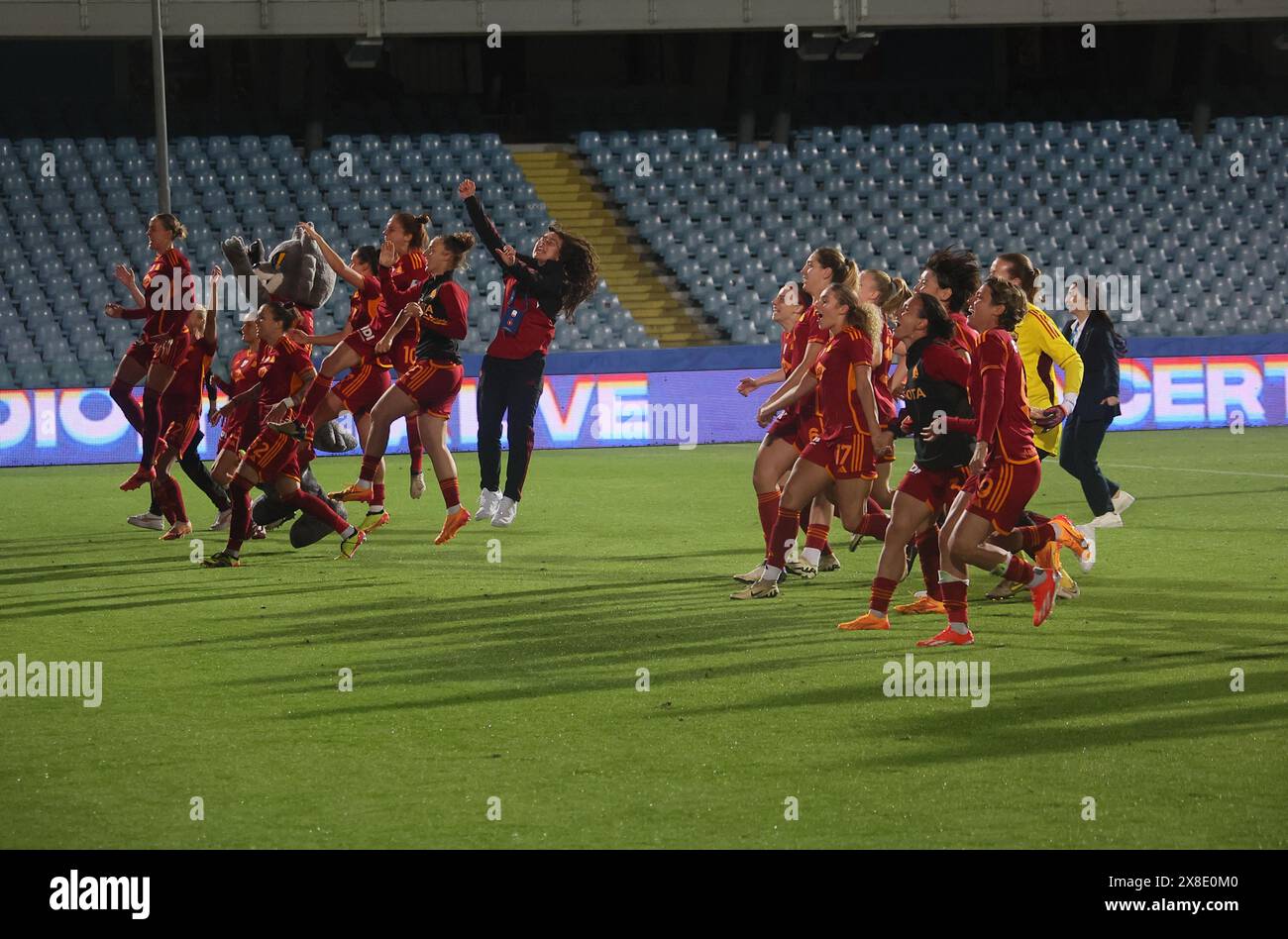 Cesena, Italia. 25th May, 2024. Roma's women's team celebrate the ...