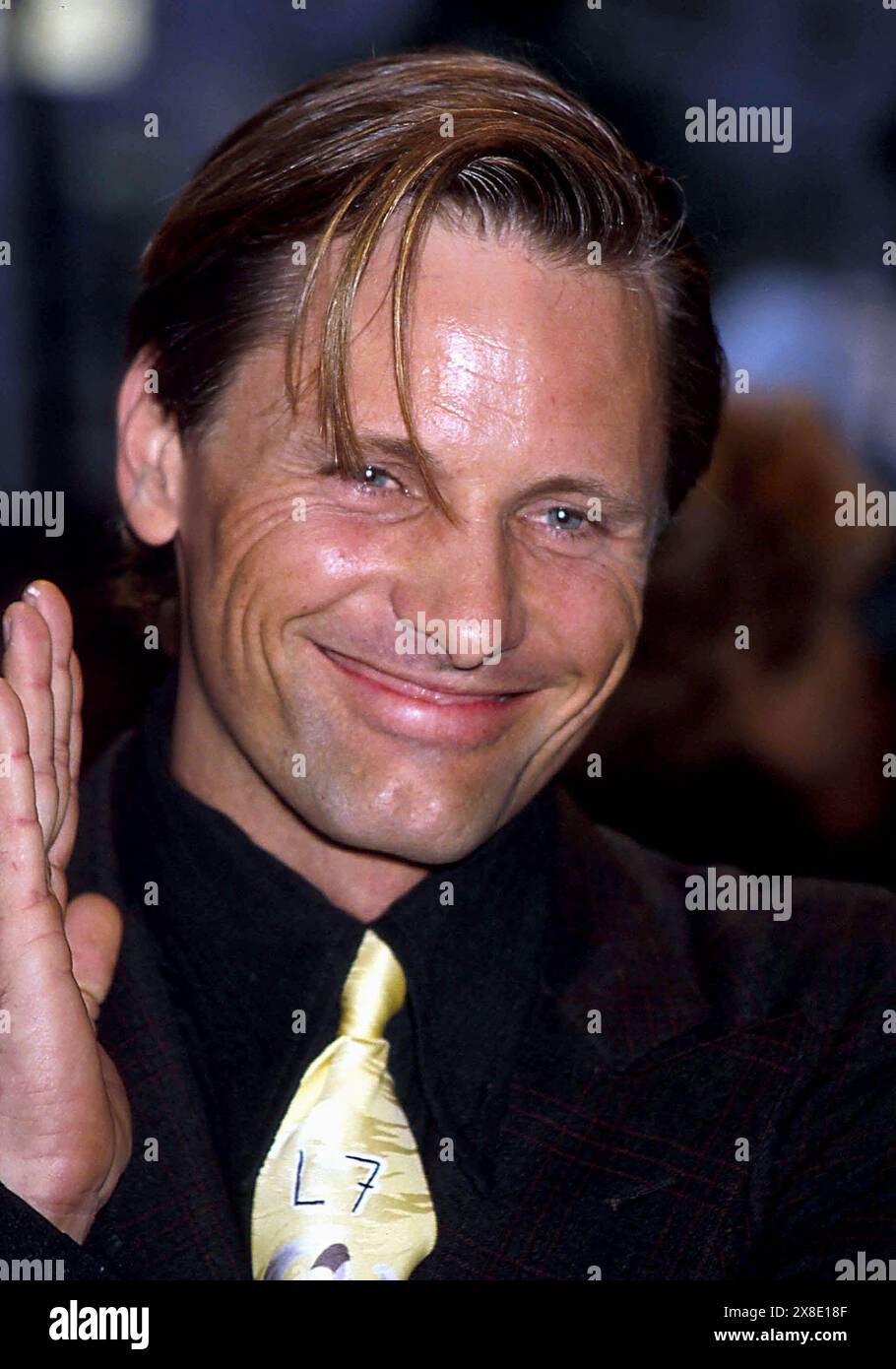 Viggo mortensen a perfect murder hi-res stock photography and images ...