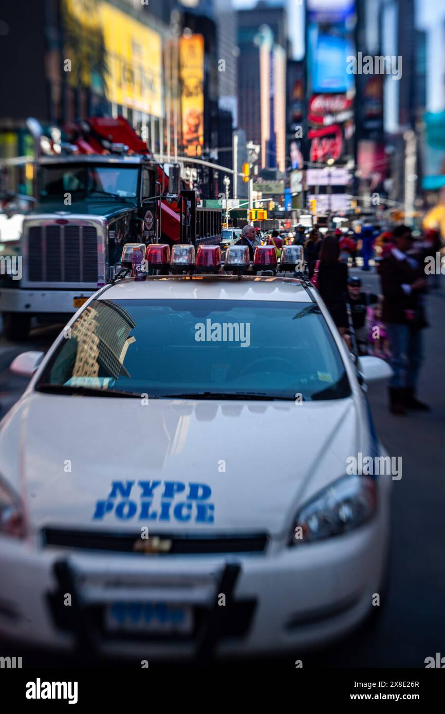 Police Car Times Square Manhattan New York City Stock Photo - Alamy