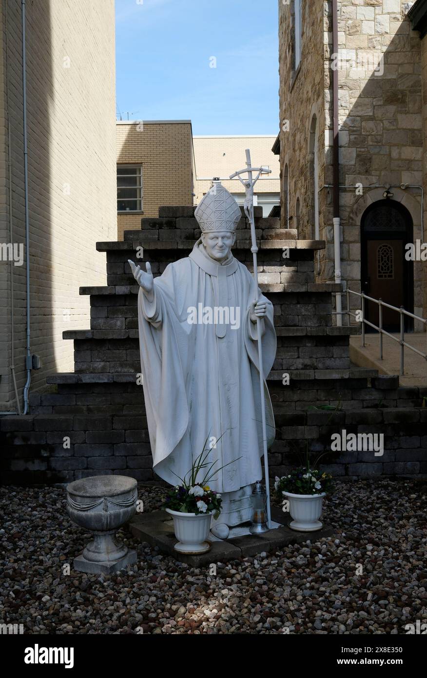 Statue of Pope John Paul II on the grounds of Sacred Heart Church in ...
