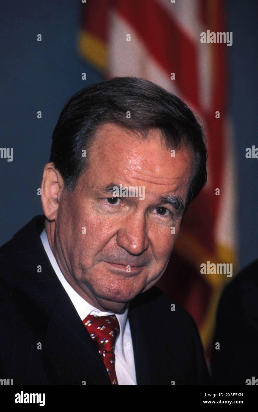 Pat buchanan 1999 hi-res stock photography and images - Alamy