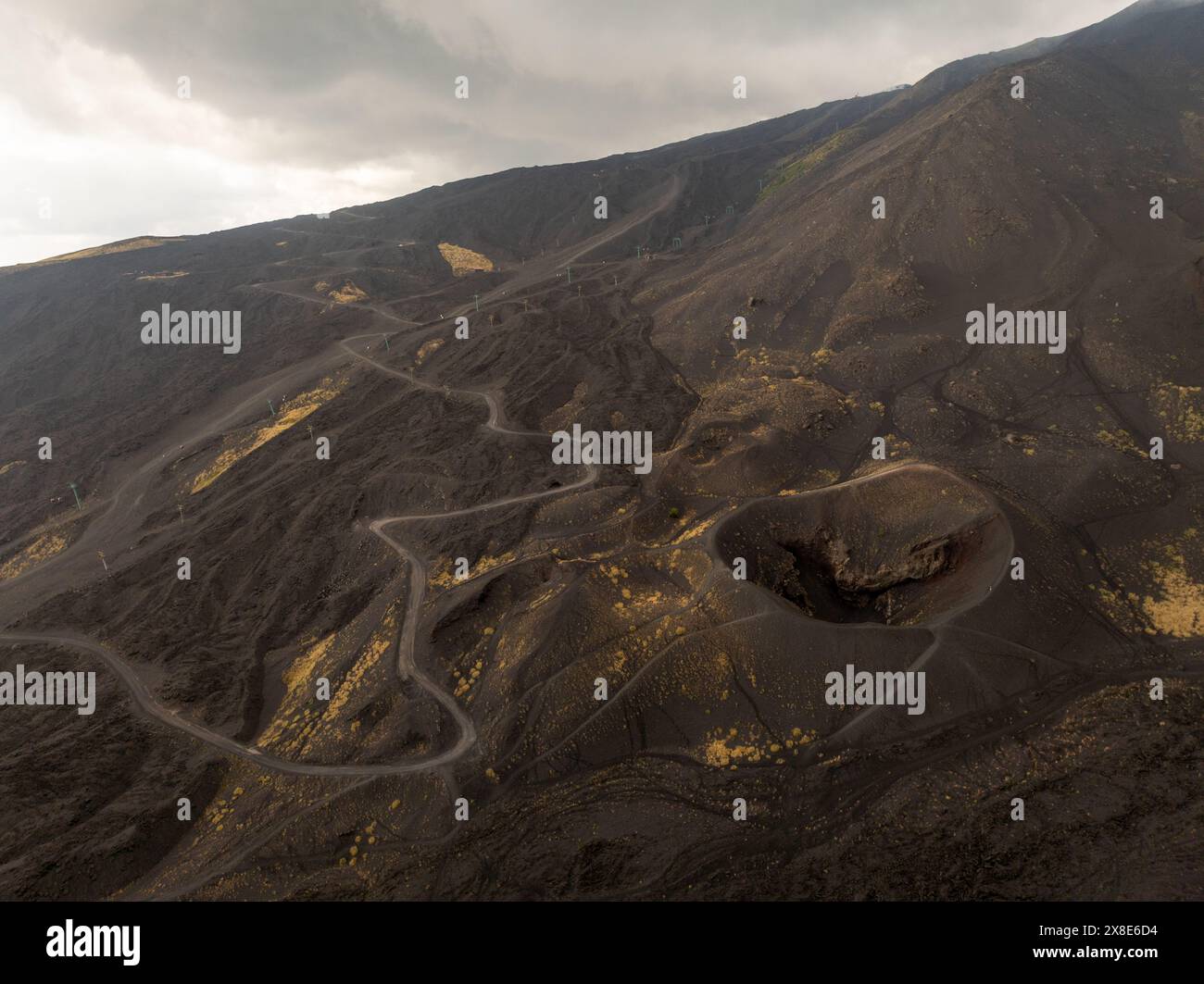 Mount Etna, Sicily - Tallest active volcano of Europe 3329 m in Italy ...