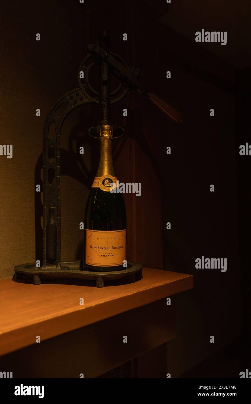 Champagne veuve clicquot cellar hi-res stock photography and images - Alamy