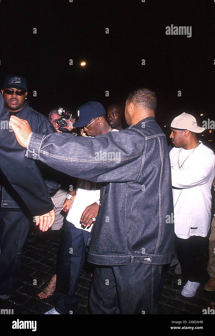 2000 mtv video music awards hi-res stock photography and images - Alamy