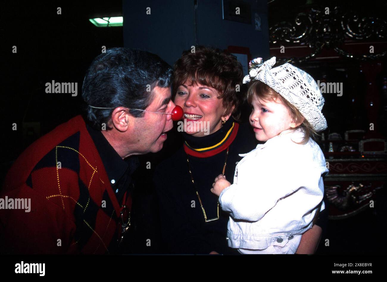 Danielle lewis and jerry lewis hi-res stock photography and images - Alamy
