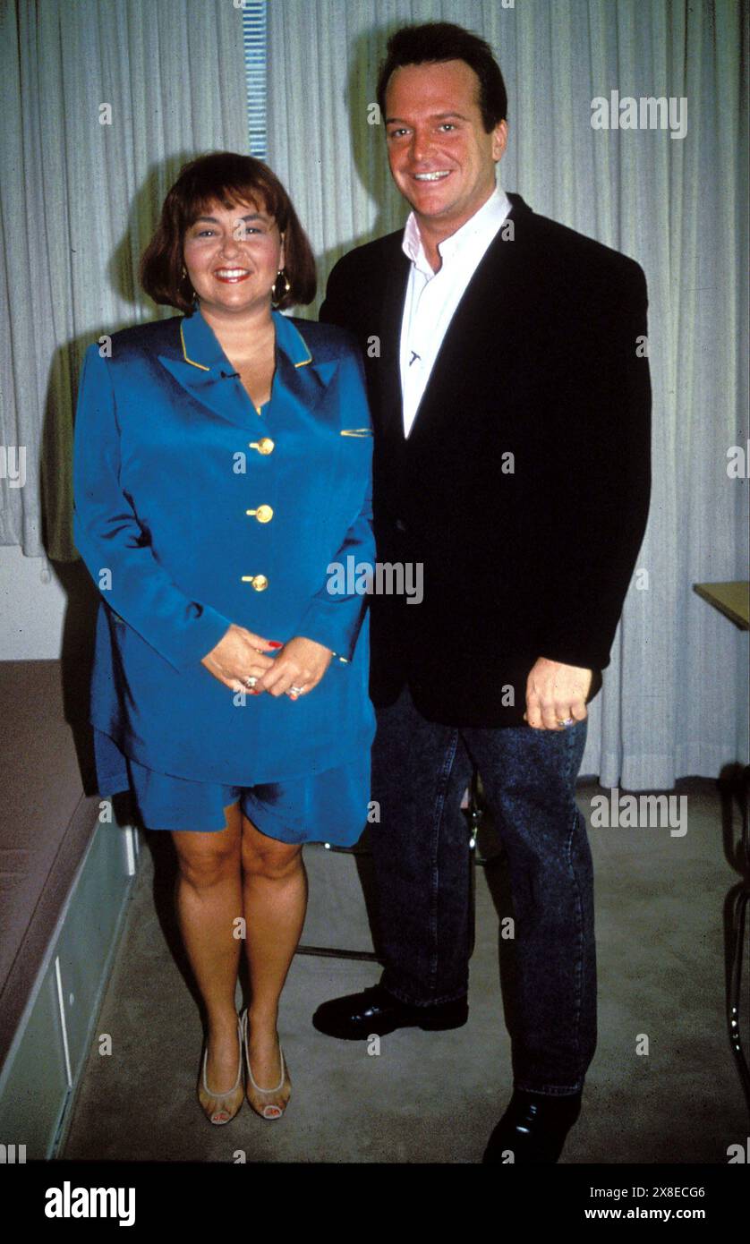 TOM ARNOLD AND ROSEANNE BARR 1991. JUDIE BURSTEIN/(Credit Image ...