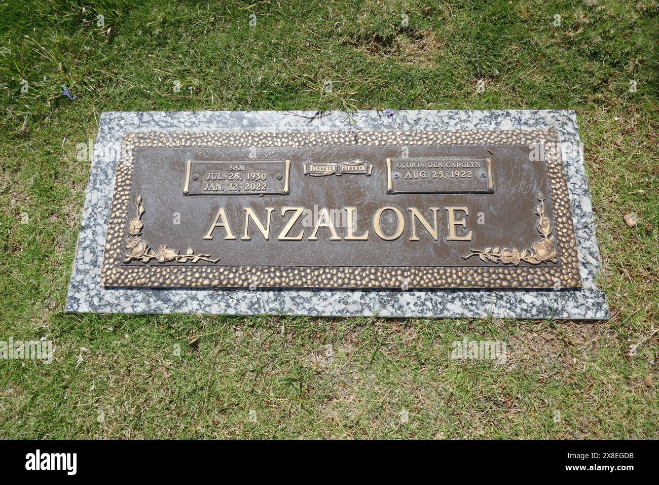 Las Vegas, Nevada, USA 14th May 2024 Actress Gloria Dea Grave in Garden ...