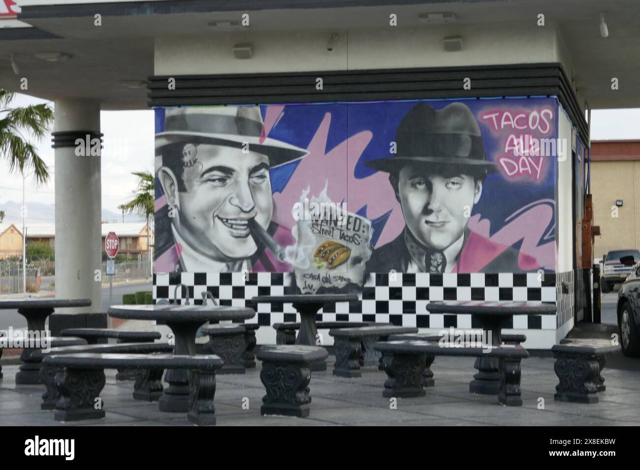 Las Vegas, Nevada, USA 14th May 2024 Gangsters Al Capone and Bugsy ...