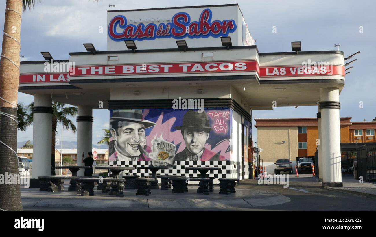 Las Vegas, Nevada, USA 14th May 2024 Gangsters Al Capone and Bugsy ...