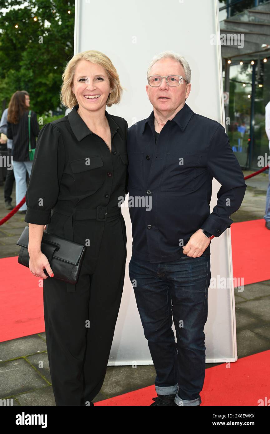 Cologne, Germany. 24th May, 2024. Presenter Susan Link and her husband ...