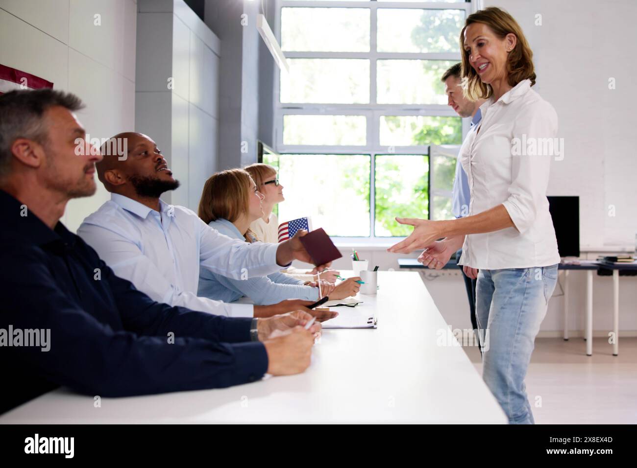 Polling booth usa hi-res stock photography and images - Alamy