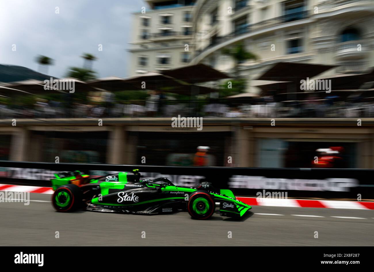 24 ZHOU Guanyu (chi), Stake F1 Team Kick Sauber C44, action during the ...
