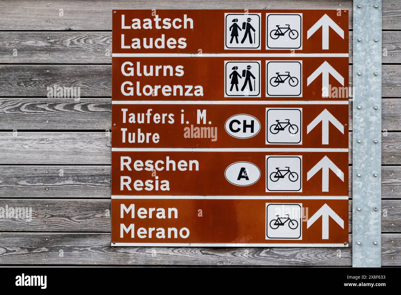 German-Italian bilingual direction signs, Mals-Malles, Vinschgau-Val ...