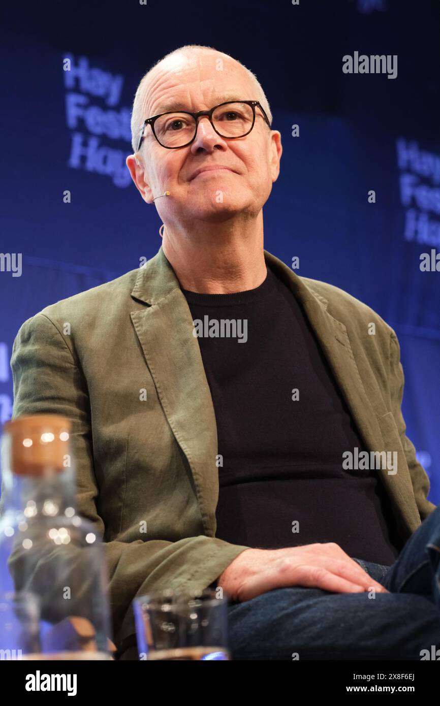 Sir patrick vallance chief hi-res stock photography and images - Alamy