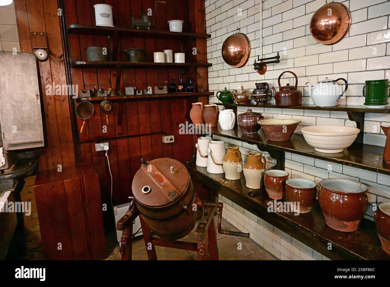 Cragside, Home of William and Margaret Armstrong, kitchen ...