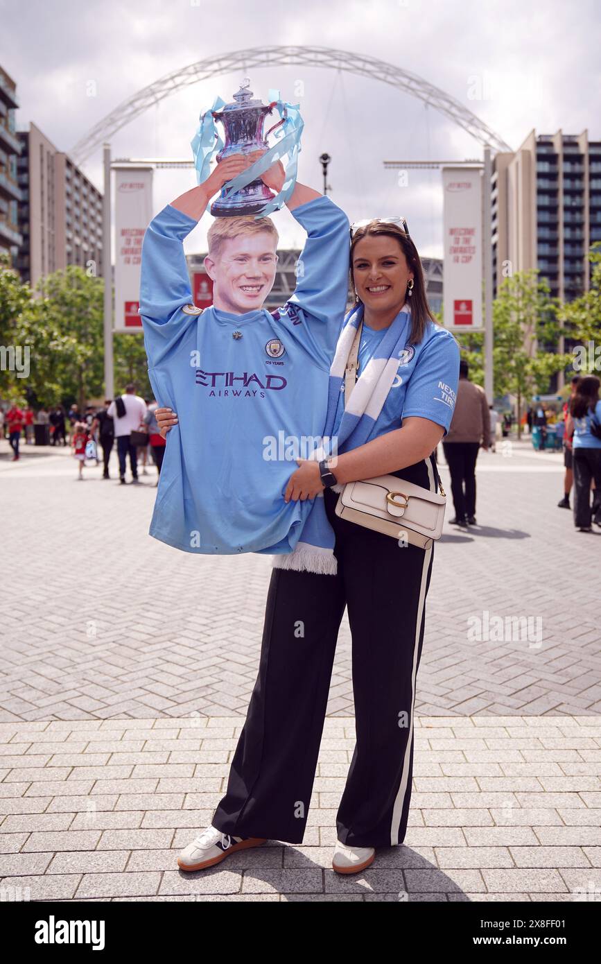 Manchester City fan Emily Hollinshead, 28 originally from Cheadle Hulme ...