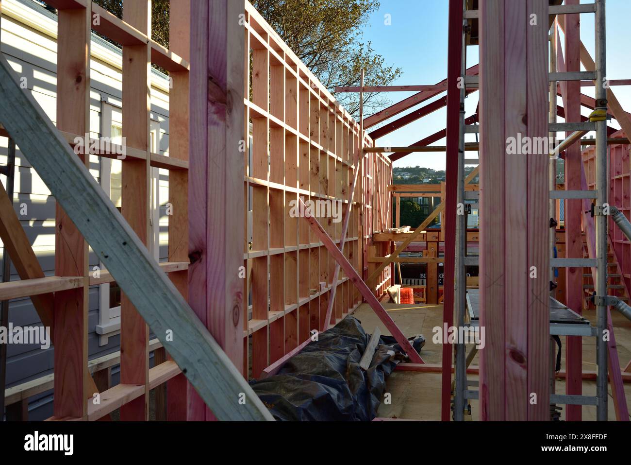 Construction details of a timber framed home Stock Photo - Alamy