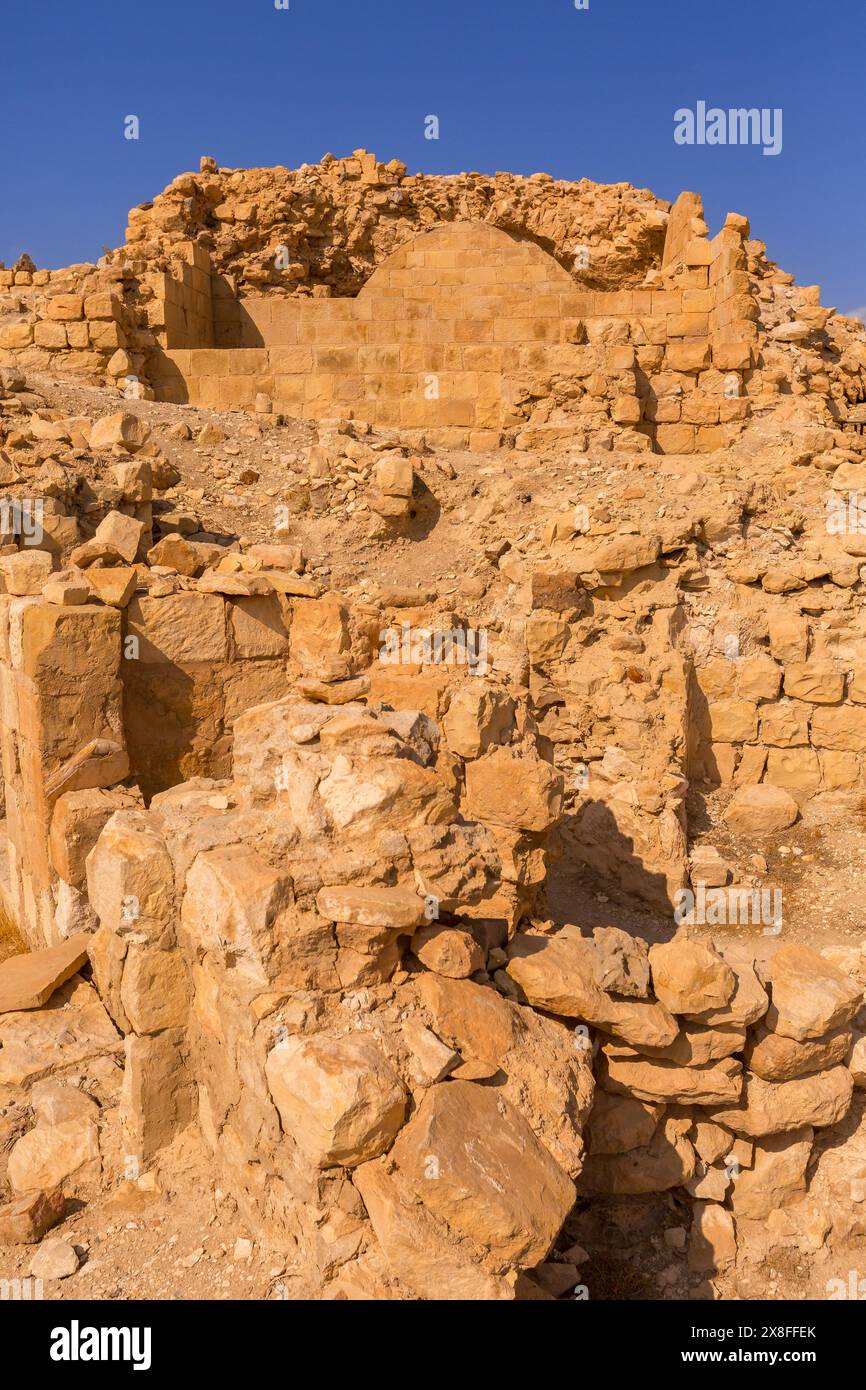 Ruins of crusaders castle Montreal, Shoubak, Shobak or Shawbak in ...