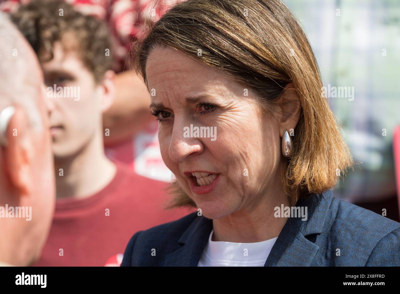 Mansfield, Nottinghamshire, England, UK. 25th May, 2024. Liz Kendall MP ...