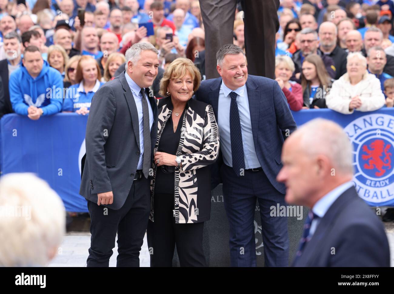 Steven Smith, Ethel Smith and Neil Smith, the family of Walter Smith ...