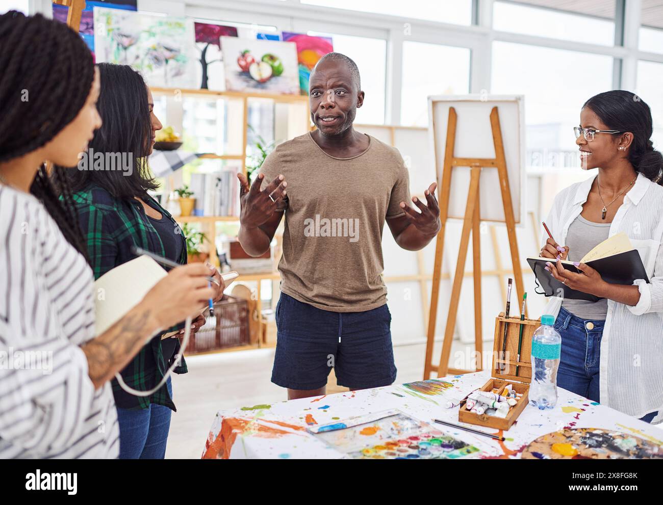College professor painting hi-res stock photography and images - Alamy