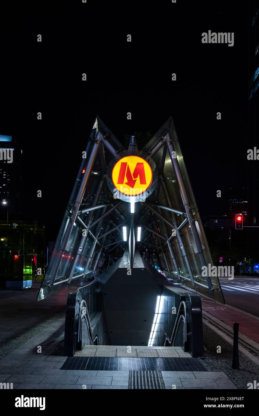 One of Warsaw's metro stations Stock Photo - Alamy
