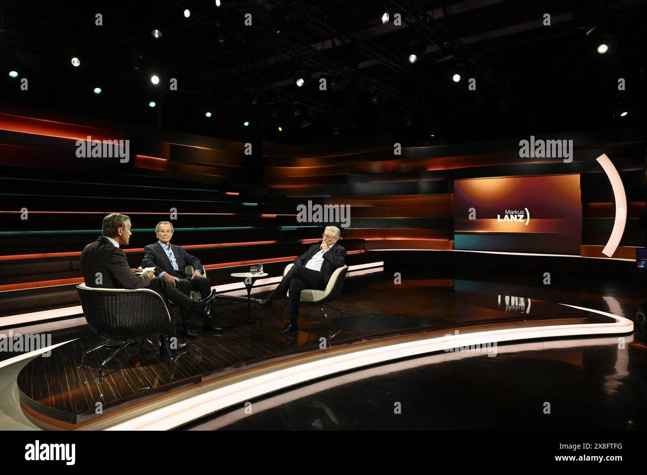 German tv talk show host hi-res stock photography and images - Alamy