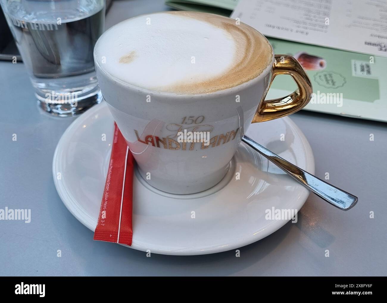 Taste of vienna hi-res stock photography and images - Alamy