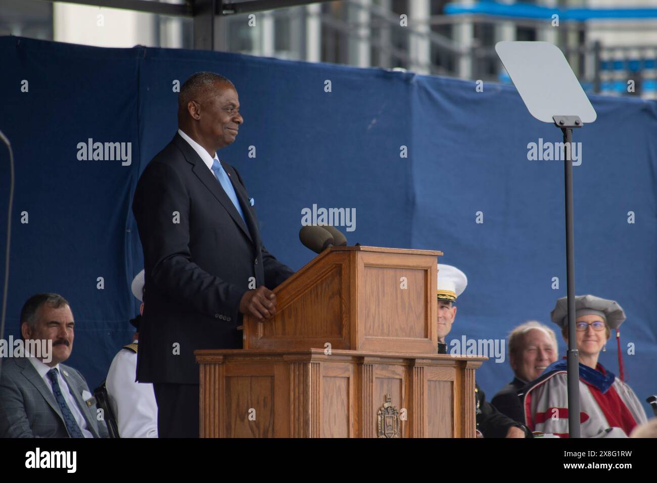 Naval academy graduation 2024 hi-res stock photography and images - Alamy
