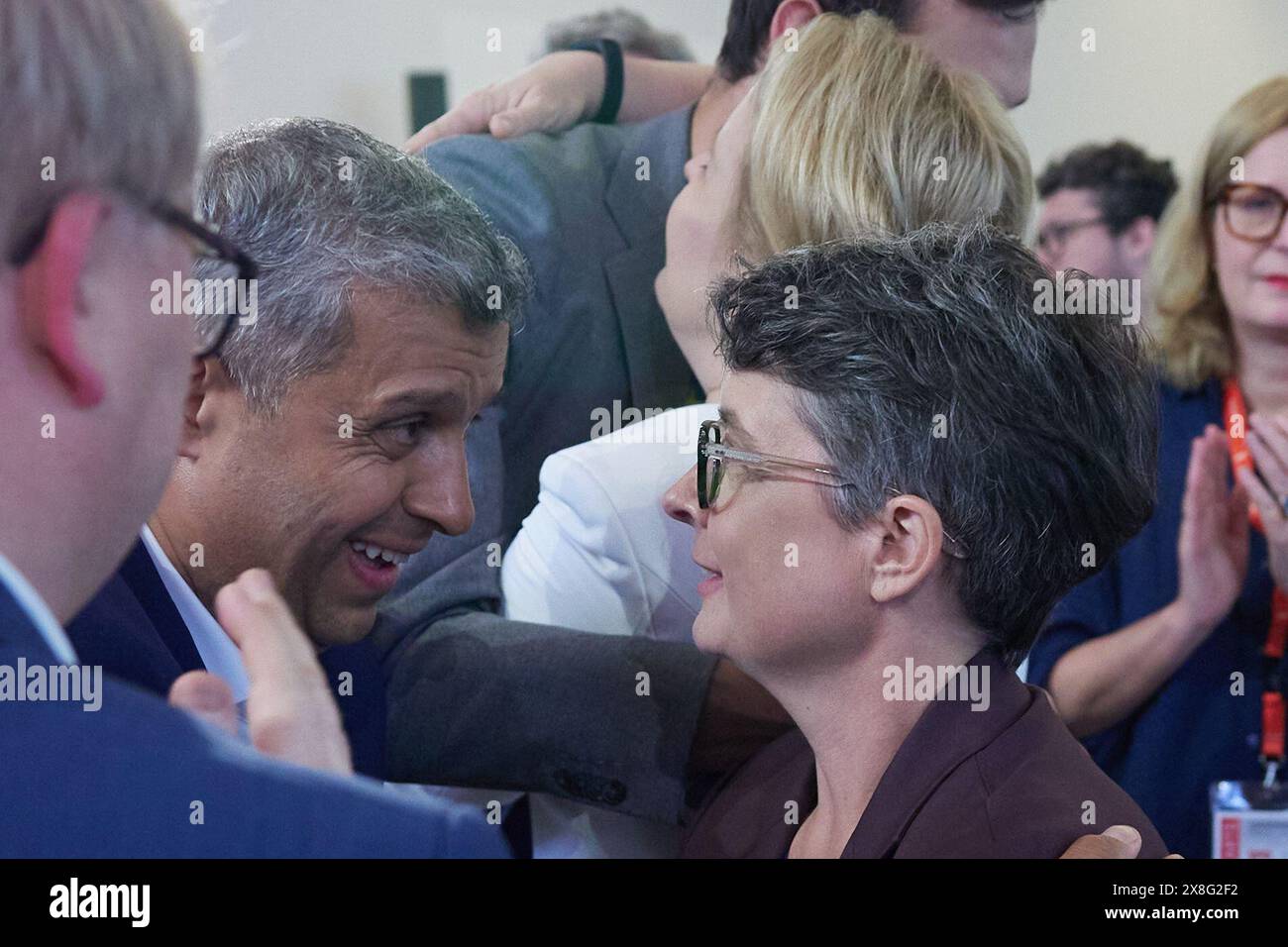 Berlin, Germany. 25th May, 2024. Raed Saleh (center l, SPD ...