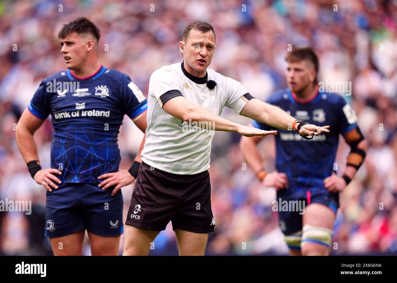 Referee Matthew Carley during the Investec Champions Cup final at the ...