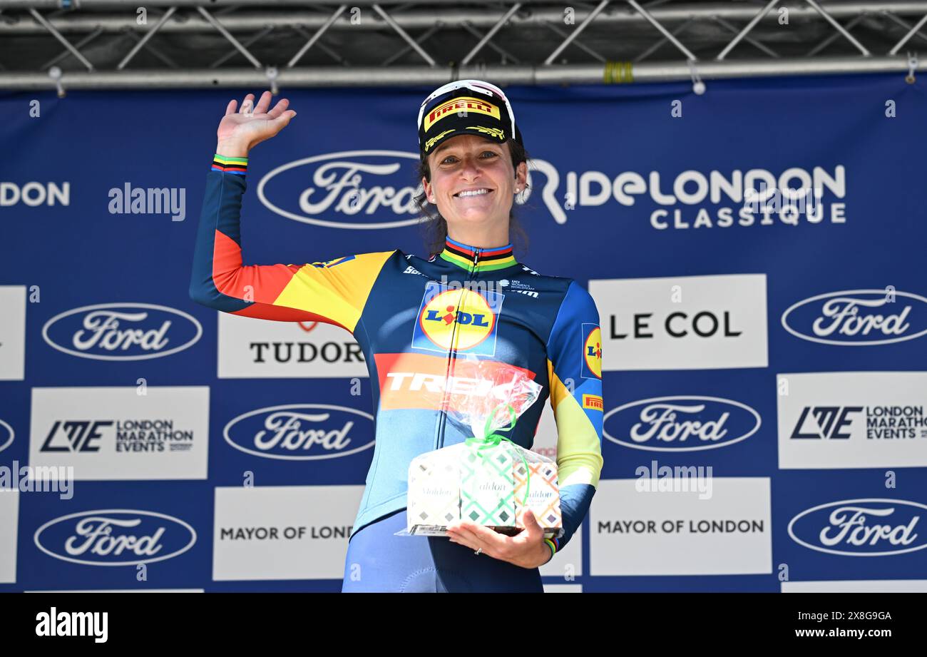 Great Britain's Elizabeth Deignan for team Lidl Trek on the podium ...