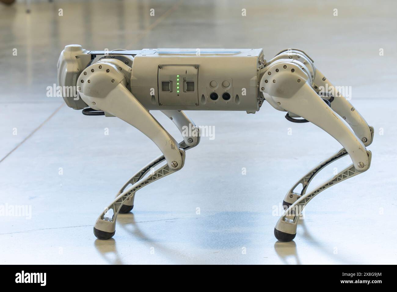 Military technology hi-res stock photography and images - Alamy