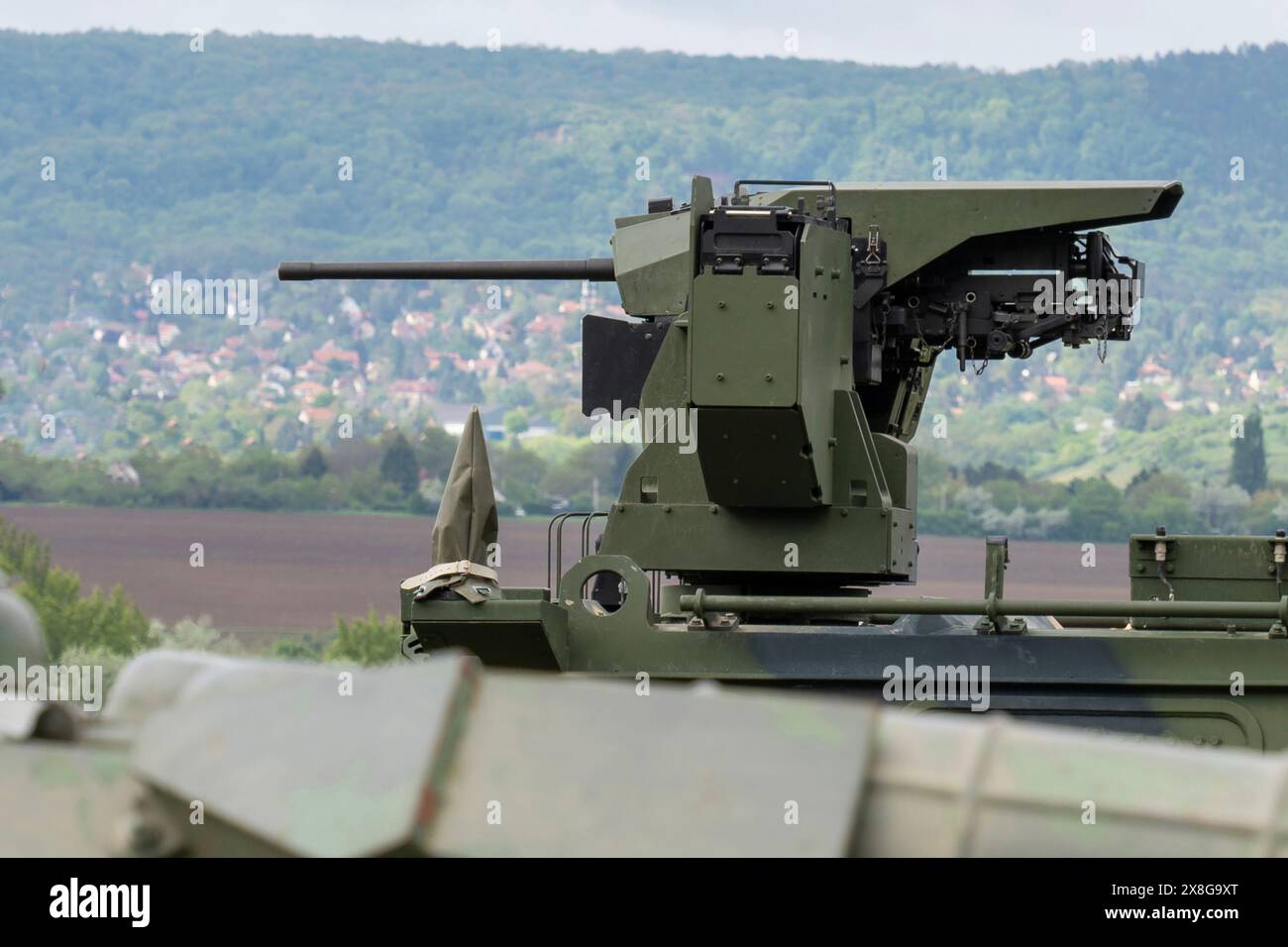 Gidran 4x4 MRAP armored fighting vehicle turret equipped with a machine ...