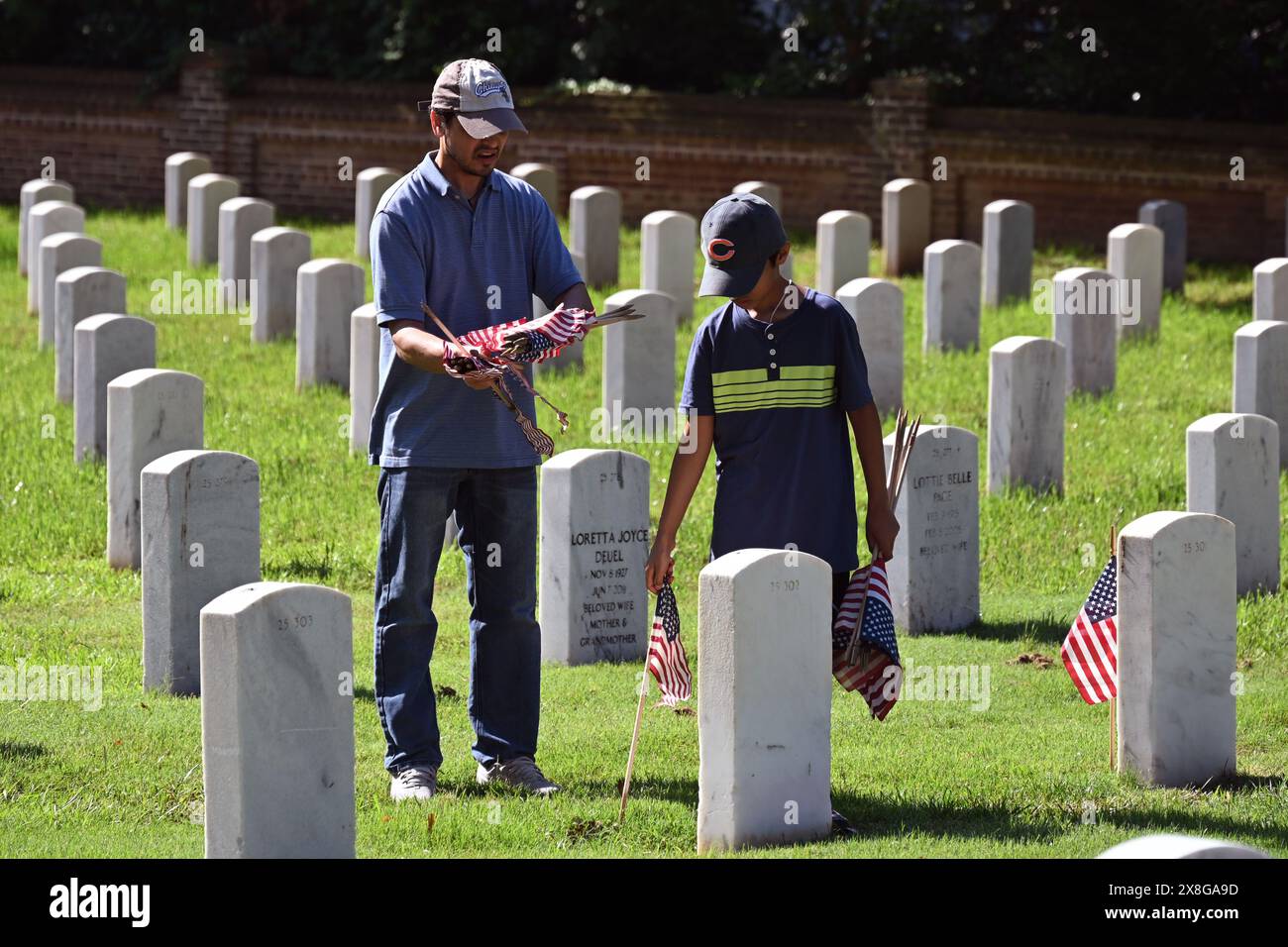 American legion veterans child hi-res stock photography and images - Alamy