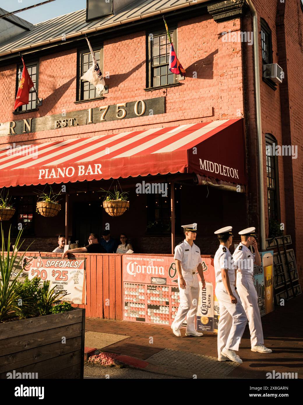 Middleton Tavern vintage sign in Annapolis, Maryland Stock Photo - Alamy
