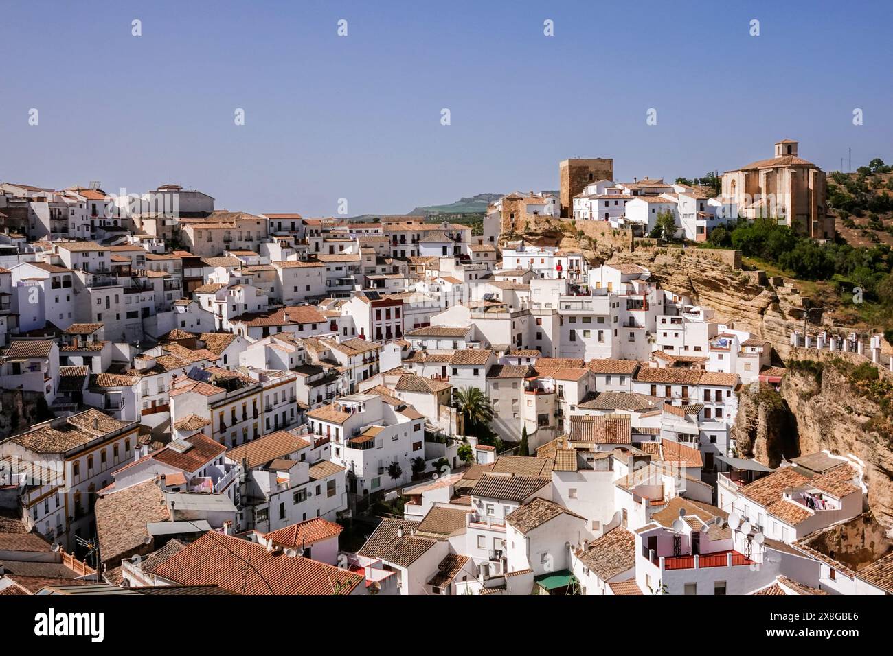 Skyline view of the unique pueblos blanco of Setenil de las Bodegas ...