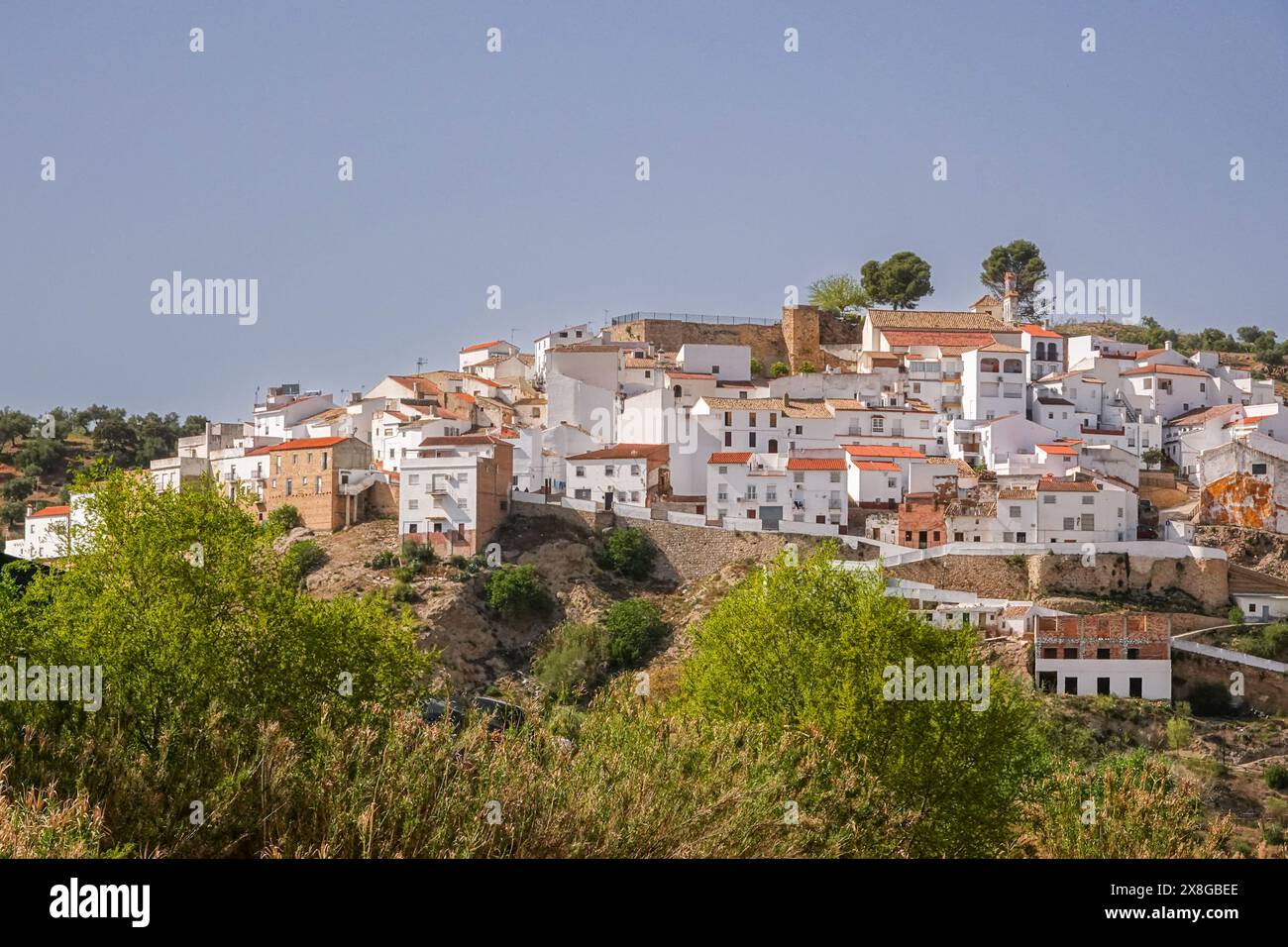Skyline view of the unique pueblos blanco of Setenil de las Bodegas ...
