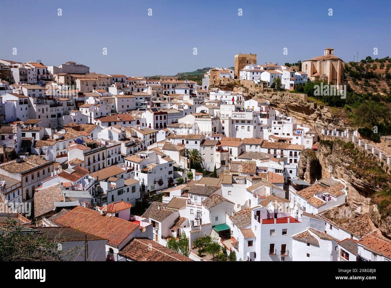 Skyline view of the unique pueblos blanco of Setenil de las Bodegas ...