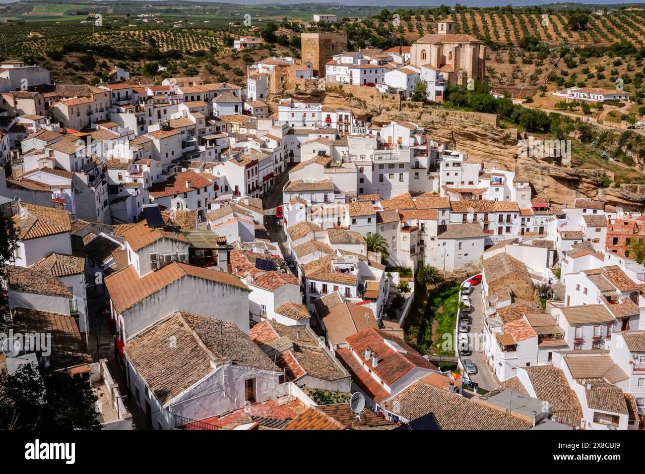 Skyline view of the unique pueblos blanco of Setenil de las Bodegas ...