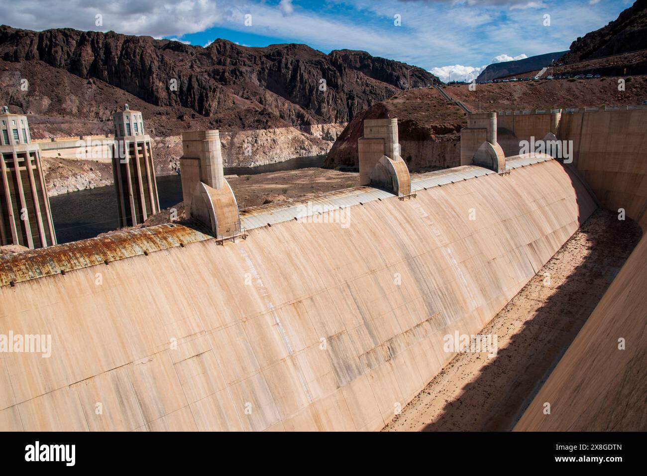 Desert highway near hoover dam hi-res stock photography and images - Alamy