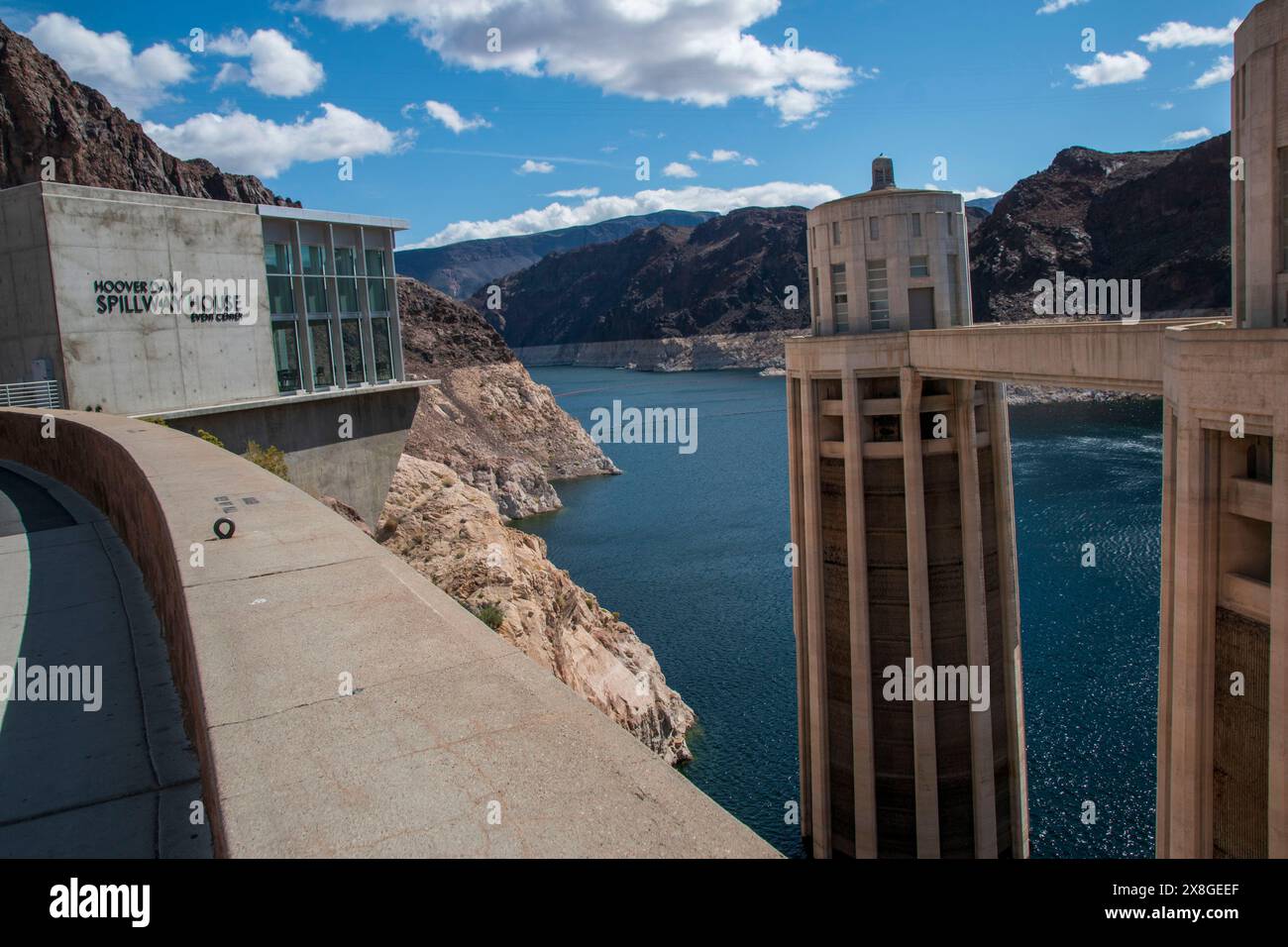 The construction of the Hoover Dam near Las Vegas, NV, created Lake ...