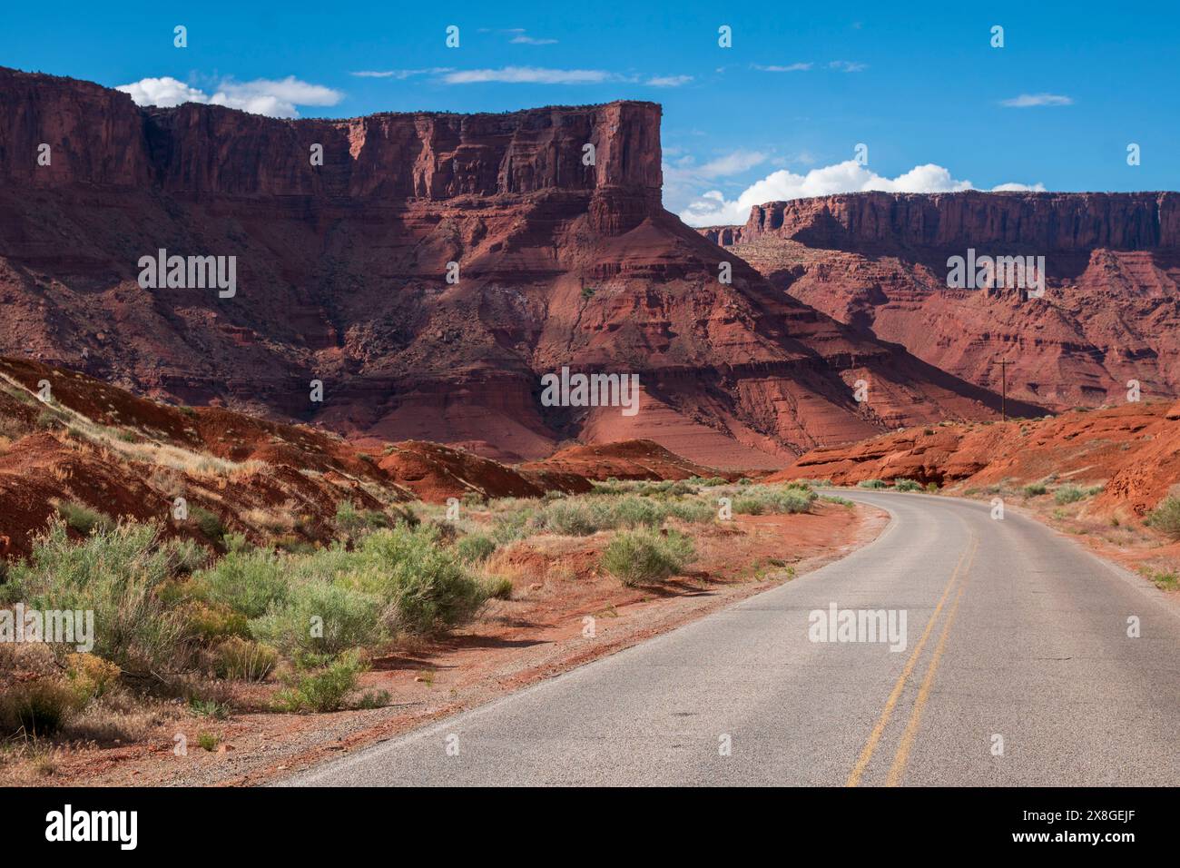 Utah's Castle Valley features astonishing buttes and mesas near Moab ...