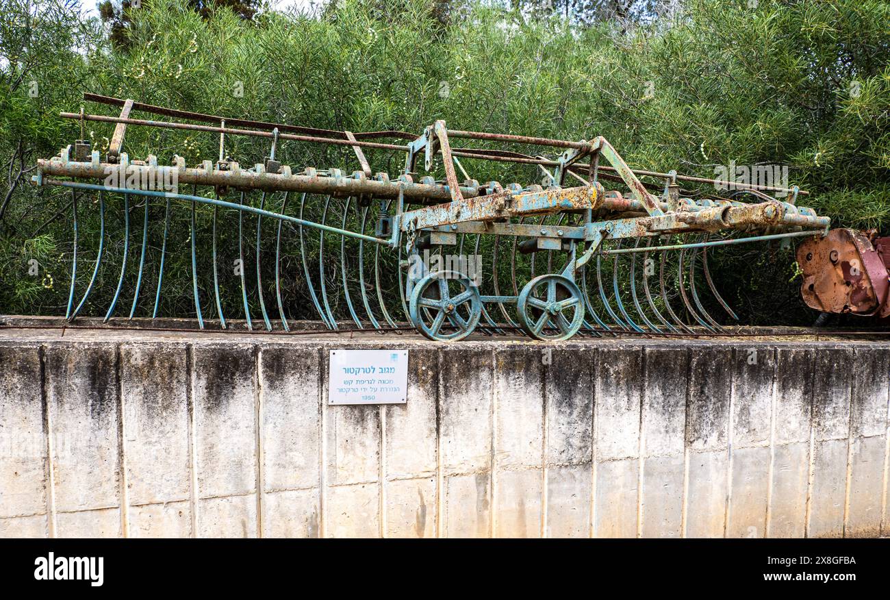 Antique agricultural machines Stock Photo - Alamy