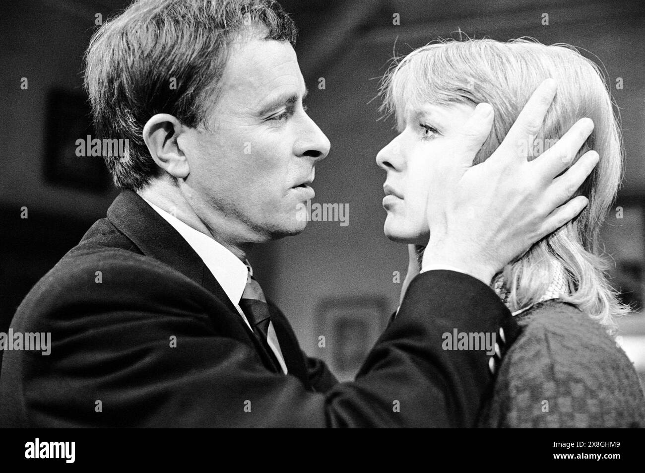 Premiere production hi-res stock photography and images - Alamy