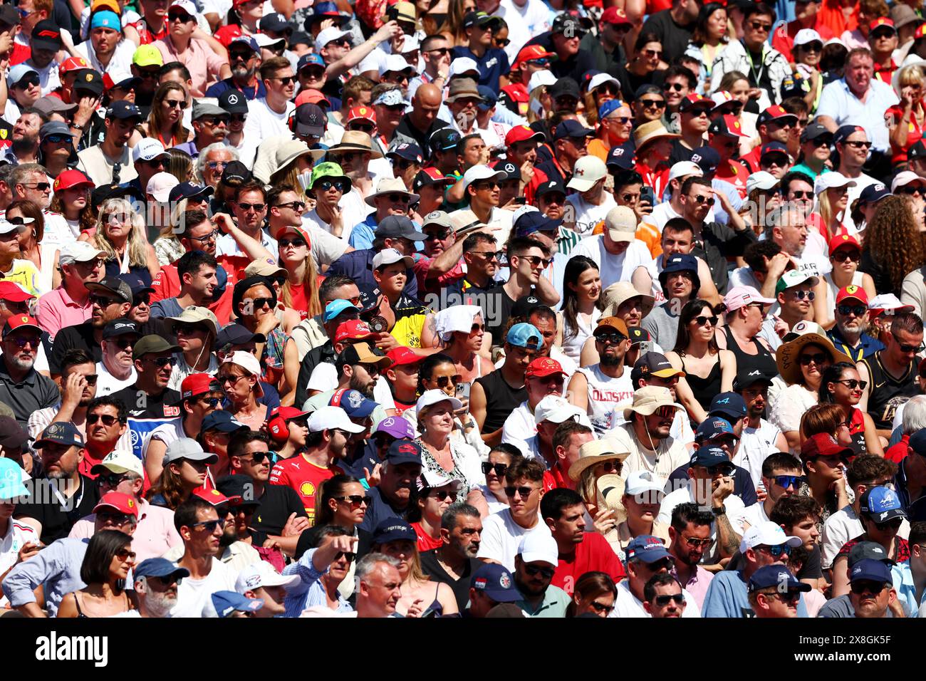 Monte Carlo, Monaco. 25th May, 2024. Circuit atmosphere - fans in the ...