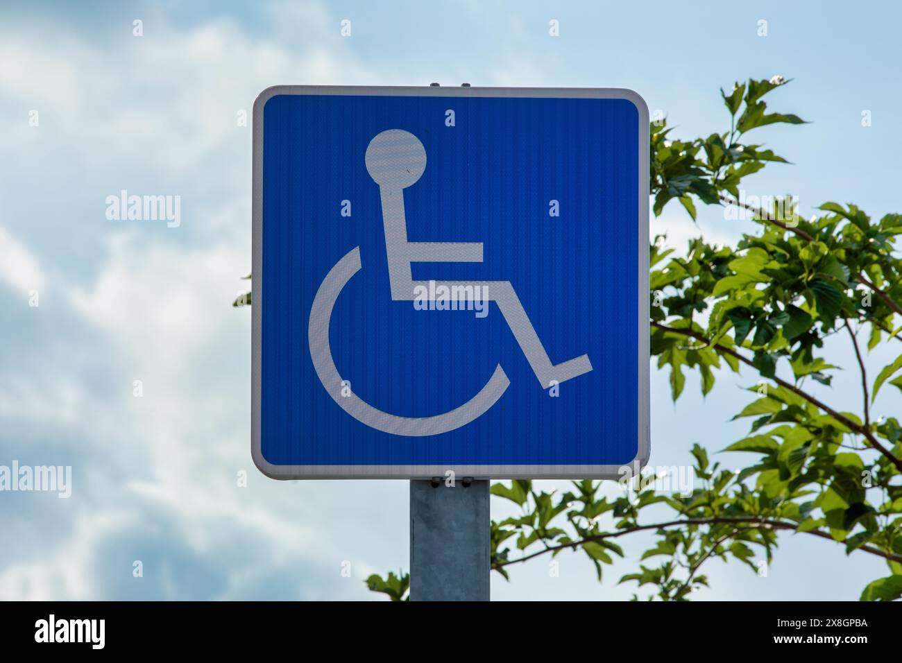 Accessible Parking Sign Stock Photo - Alamy