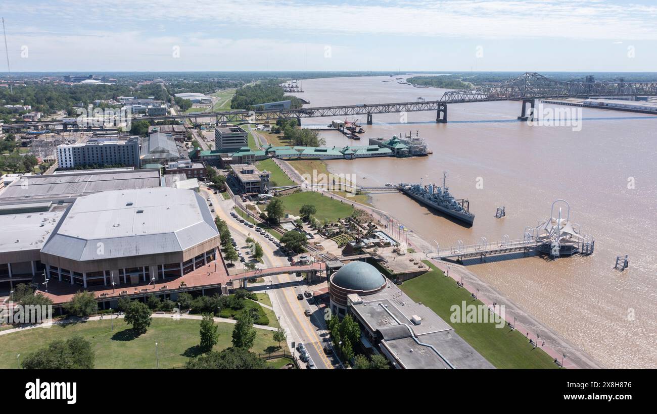 Baton Rouge, Louisiana, USA - April 21, 2024: Afternoon sun shines on ...
